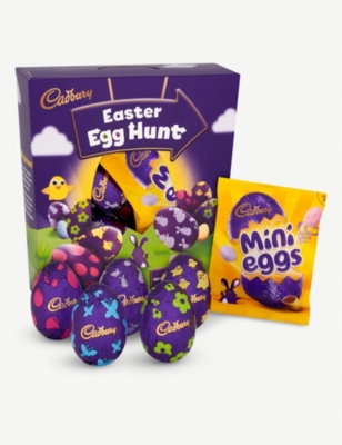 CADBURY - Egg Hunt milk chocolate Easter egg 176g | Selfridges.com