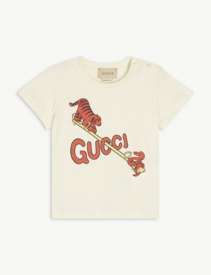 GUCCI - Tiger logo-print cotton T-shirt 3-36 months | Selfridges.com