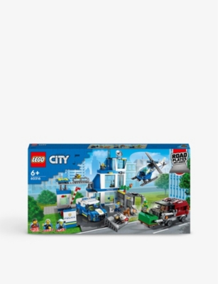 LEGO - LEGO® City 60316 Police Station set | Selfridges.com
