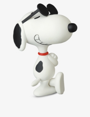 BE@RBRICK - Peanuts Snoopy 1971 Version figure | Selfridges.com