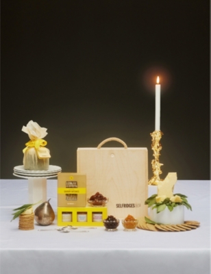 SELFRIDGES SELECTION - Cheddar & Chutney gift box - 3 items included ...