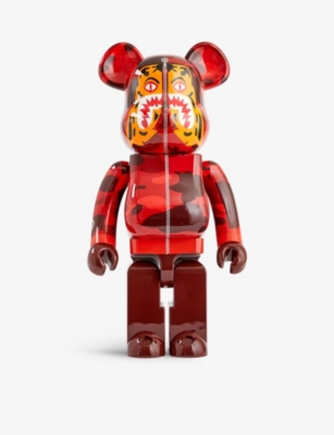 A Bathing Ape Men's Red X Be@rbrick Tiger Camo 1000% Figure | ModeSens