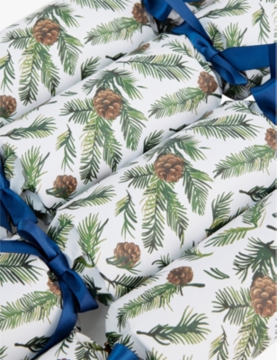 SELFRIDGES EDIT - London paper Christmas crackers pack of six ...