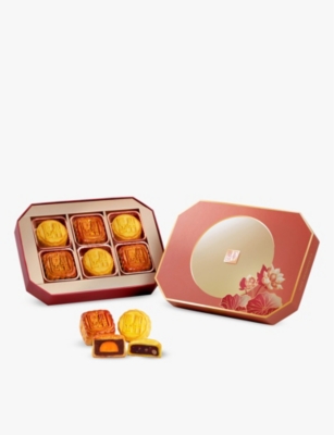 THE PENINSULA BOUTIQUE - Mini Red Bean Paste Mooncakes with Mandarin ...