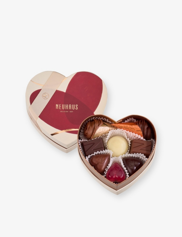 NEUHAUS - Box of 9 Nuance Pistachio Pralines 85g | Selfridges.com